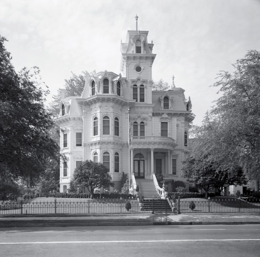 Bulletin 141 - California State Library Foundation